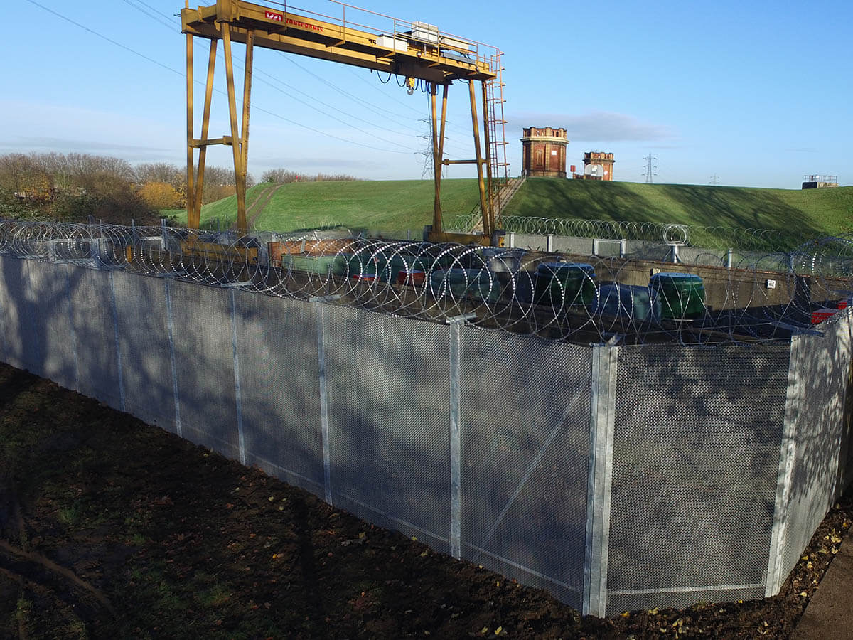 Reservoir Fencing for Thames Water | News | Zaun Ltd