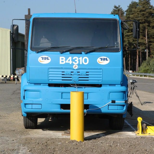 HVM Static Bollards | PAS 68 Bollards | Zaun Fencing